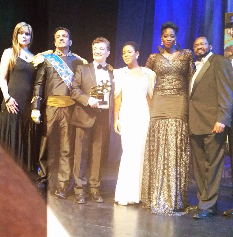 | Eefy Ify Ike Receives Patriot Award At NAFCA, Speaks About Patriotism (Photos)Diamond Celebrities